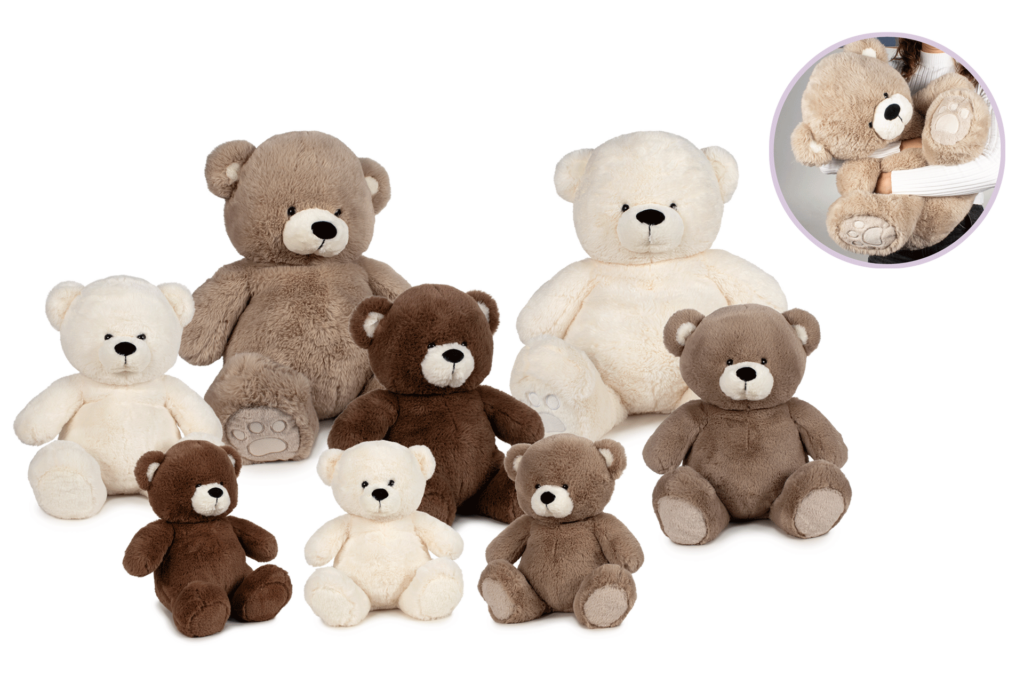 Cuddly & Huggy Teddy Bear – Play by Play